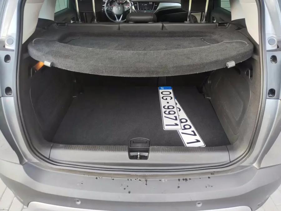 Opel Crossland X 2018 in Jelgava, with an engine capacity of 1.20 L and mileage of 134 thousand km for 10490 €, photo 29 on AUTOMOTO.COM.LV