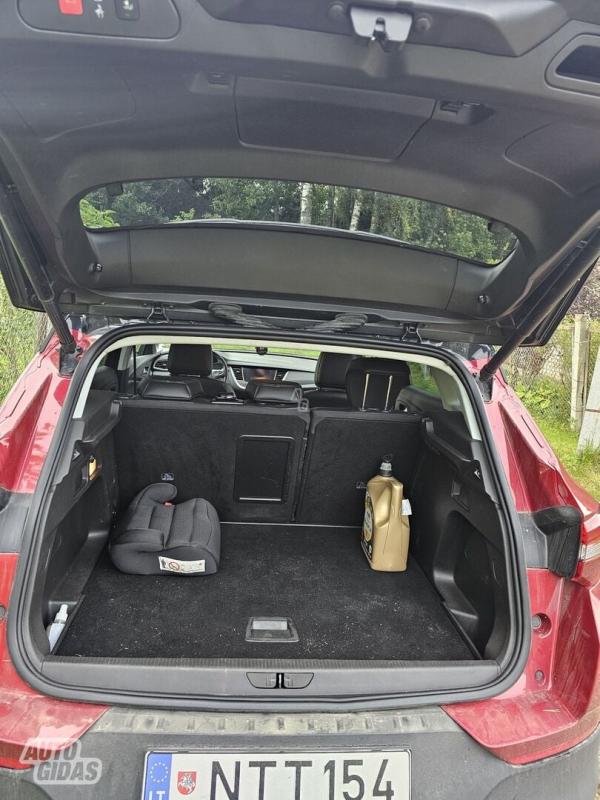 Opel Crossland X 2018 in Visaginas, with an engine capacity of 1.20 L and mileage of 117 thousand km for 9800 €, photo 8 on AUTOMOTO.COM.LV