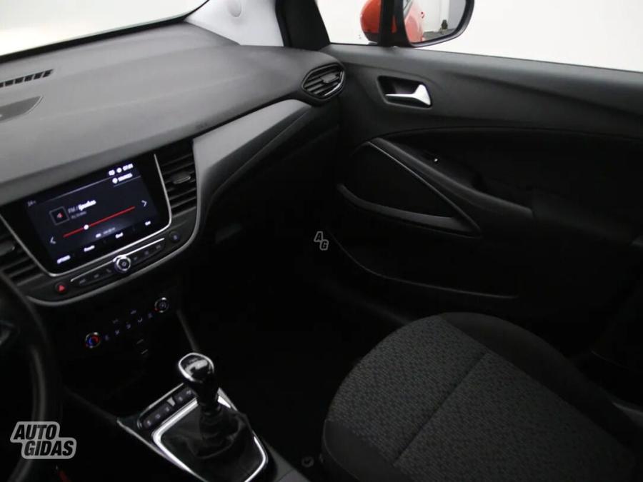 Opel Crossland X 2020 in Vilnius, with an engine capacity of 1.20 L and mileage of 130 thousand km for 9599 €, photo 22 on AUTOMOTO.COM.LV