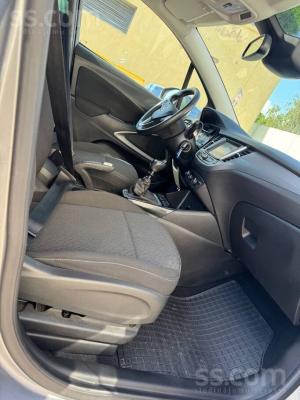 Opel Crossland X 2021 in Riga, with an engine capacity of 1.20 L and mileage of 33 thousand km for 11450 €, photo 10 on AUTOMOTO.COM.LV
