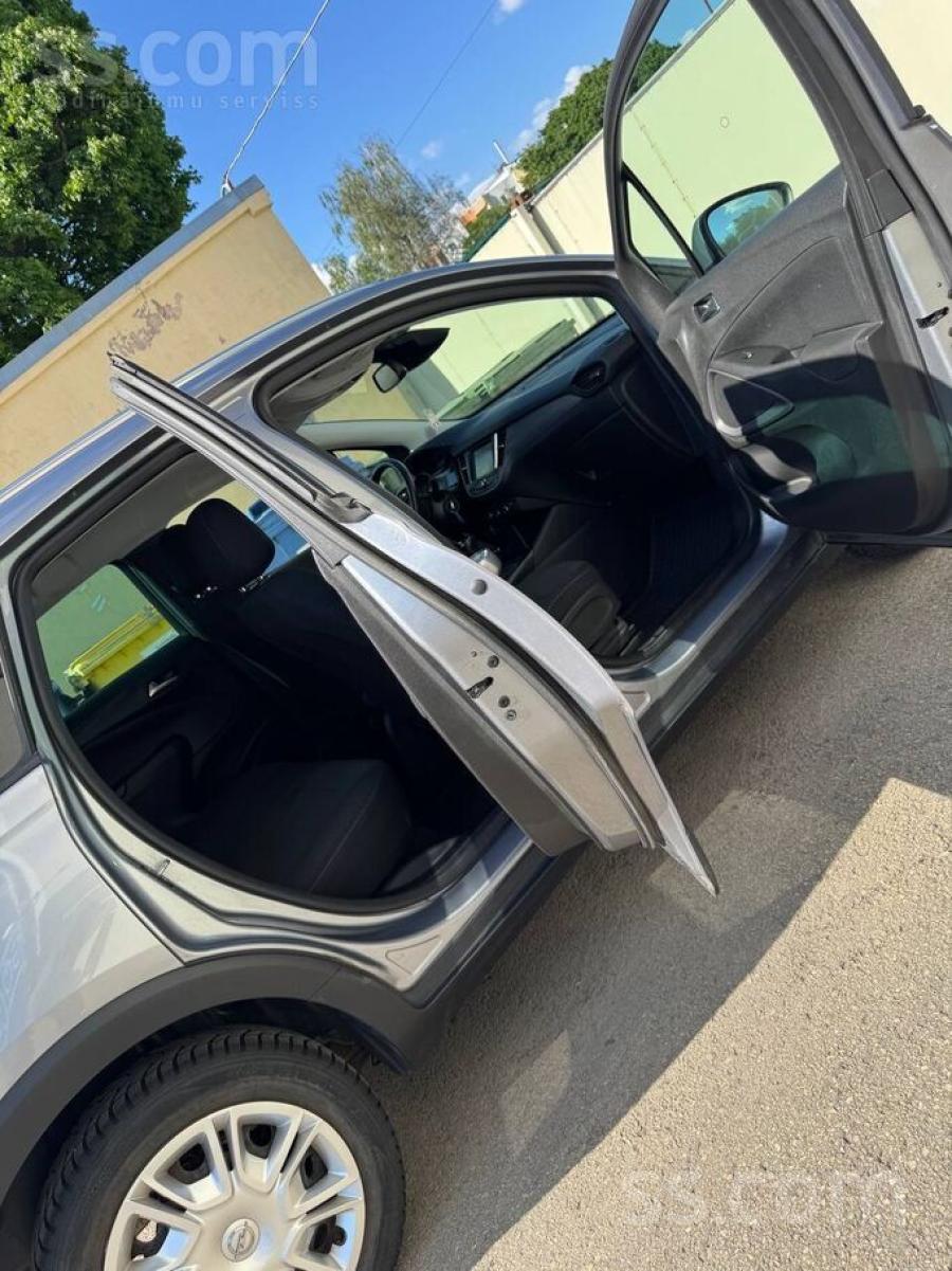 Opel Crossland X 2021 in Riga, with an engine capacity of 1.20 L and mileage of 33 thousand km for 11450 €, photo 11 on AUTOMOTO.COM.LV