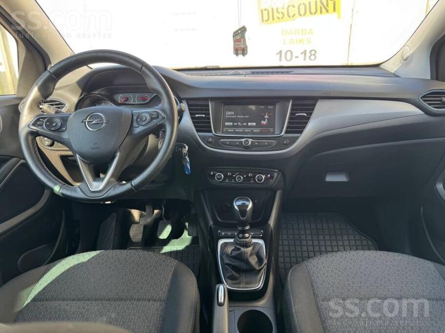 Opel Crossland X 2021 in Riga, with an engine capacity of 1.20 L and mileage of 33 thousand km for 11450 €, photo 12 on AUTOMOTO.COM.LV