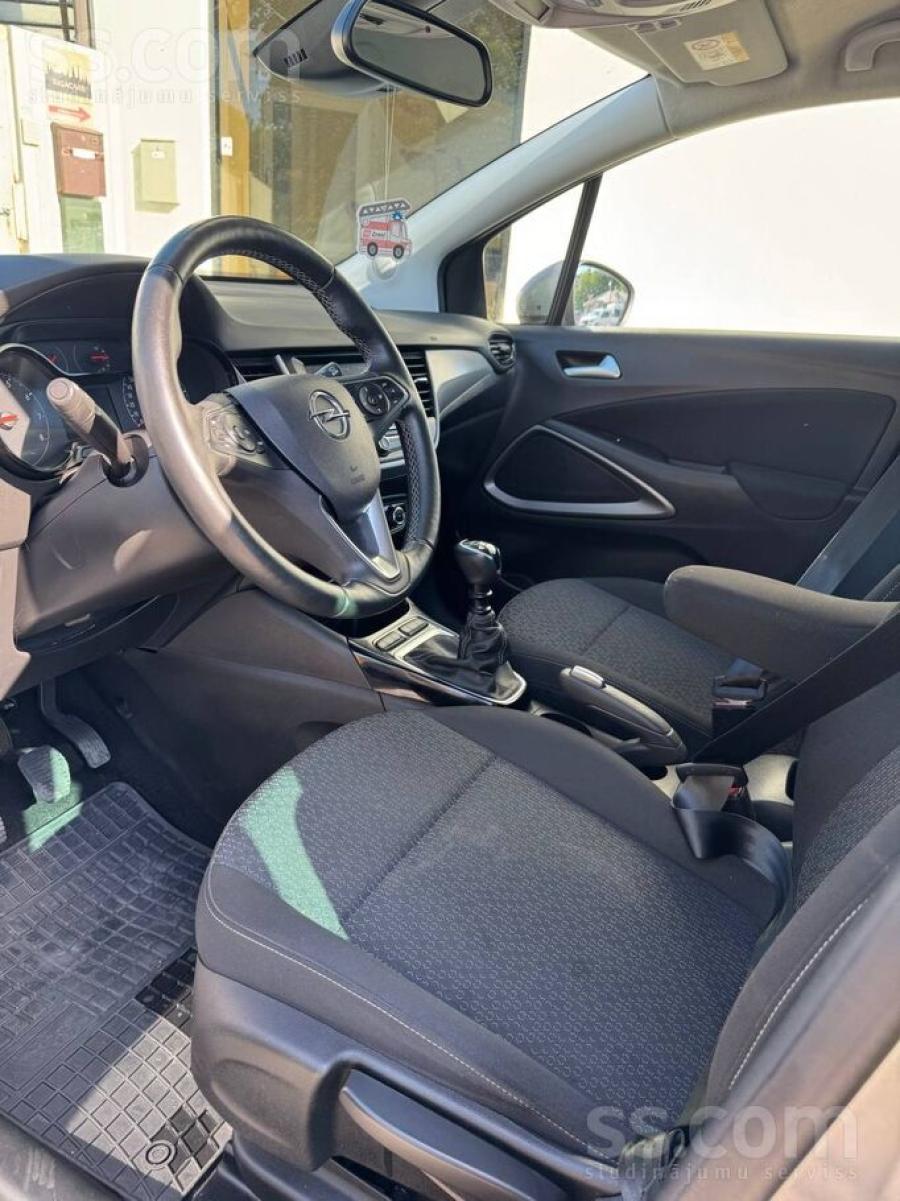 Opel Crossland X 2021 in Riga, with an engine capacity of 1.20 L and mileage of 33 thousand km for 11450 €, photo 16 on AUTOMOTO.COM.LV
