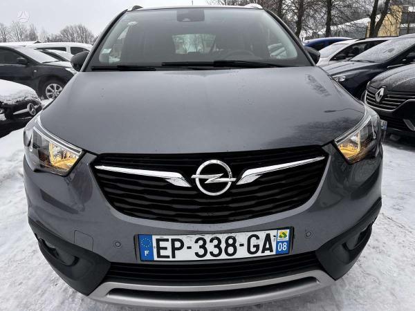 Grey Opel Crossland X 2017 in Taurage, with an engine capacity of 1.20 L and mileage of 75 thousand km for 8000 €, photo 2 on AUTOMOTO.COM.LV