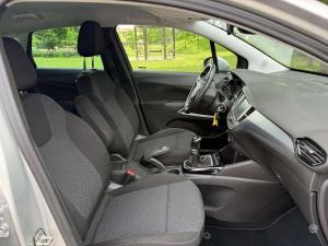Grey Opel Crossland X 2017 in Taurage, with an engine capacity of 1.20 L and mileage of 95 thousand km for 6500 €, photo 17 on AUTOMOTO.COM.LV