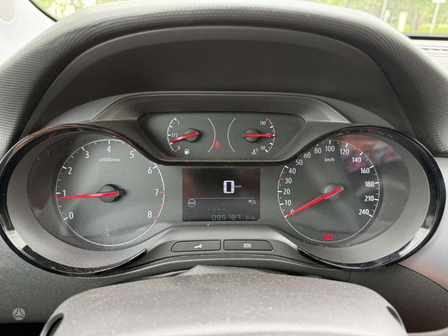 Grey Opel Crossland X 2017 in Taurage, with an engine capacity of 1.20 L and mileage of 95 thousand km for 6500 €, photo 19 on AUTOMOTO.COM.LV