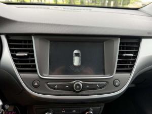 Grey Opel Crossland X 2017 in Taurage, with an engine capacity of 1.20 L and mileage of 95 thousand km for 6500 €, photo 20 on AUTOMOTO.COM.LV