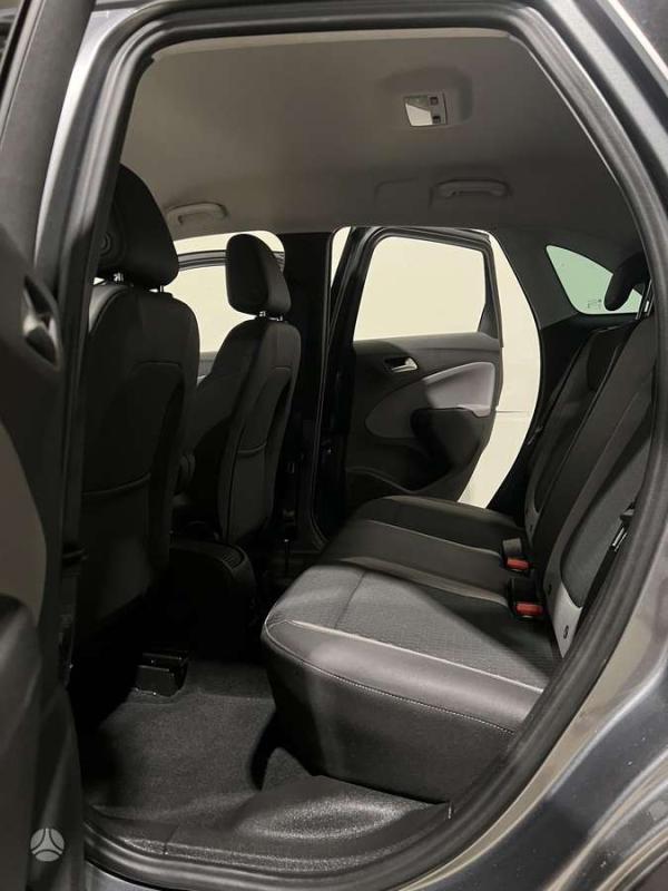 Pelēks Opel Crossland X 2017 Klaipėda, ar dzinēja tilpumu 1.56 L un nobraukumu 133 tūkst. km par 9750 €, foto 4 vietnē AUTOMOTO.COM.LV