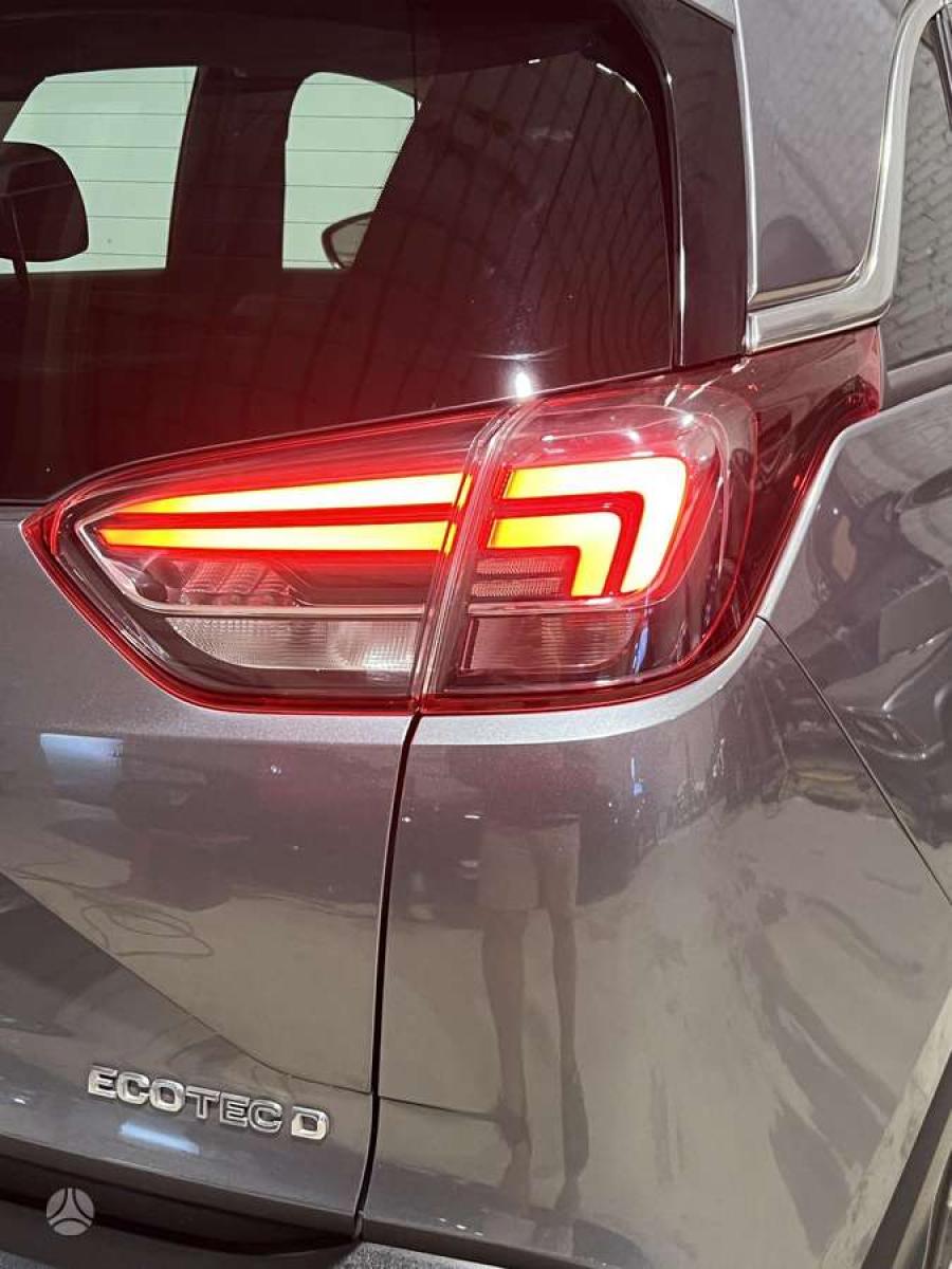 Pelēks Opel Crossland X 2017 Klaipėda, ar dzinēja tilpumu 1.56 L un nobraukumu 133 tūkst. km par 9750 €, foto 14 vietnē AUTOMOTO.COM.LV