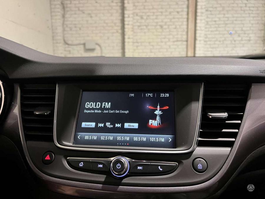 Pelēks Opel Crossland X 2017 Klaipėda, ar dzinēja tilpumu 1.56 L un nobraukumu 133 tūkst. km par 9750 €, foto 24 vietnē AUTOMOTO.COM.LV