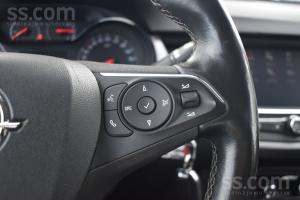 Grey Opel Crossland X 2017 in Kuldiga, with an engine capacity of 1.20 L and mileage of 0 thousand km for 9690 €, photo 17 on AUTOMOTO.COM.LV