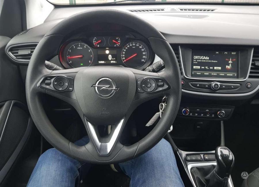 Grey Opel Crossland X 2018 in Siauliai, with an engine capacity of 1.20 L and mileage of 164 thousand km for 7950 €, photo 13 on AUTOMOTO.COM.LV