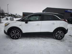 Grey Opel Crossland X 2018 in Taurage, with an engine capacity of 1.20 L and mileage of 117 thousand km for 7800 €, photo 2 on AUTOMOTO.COM.LV