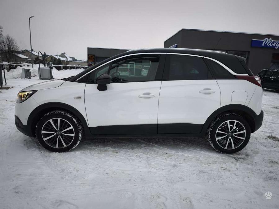 Grey Opel Crossland X 2018 in Taurage, with an engine capacity of 1.20 L and mileage of 117 thousand km for 7800 €, photo 2 on AUTOMOTO.COM.LV