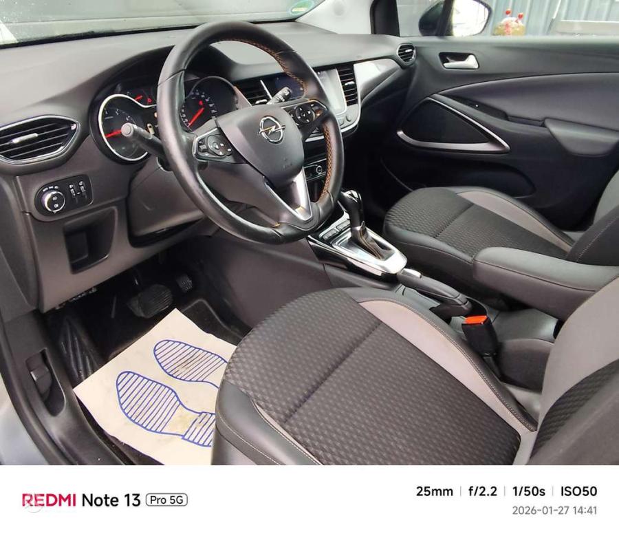 Grey Opel Crossland X 2018 in Kaunas, with an engine capacity of 1.20 L and mileage of 95 thousand km for 9950 €, photo 17 on AUTOMOTO.COM.LV