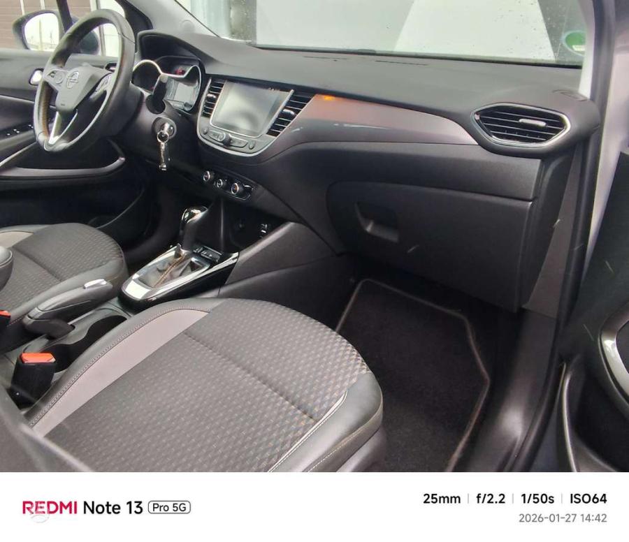 Grey Opel Crossland X 2018 in Kaunas, with an engine capacity of 1.20 L and mileage of 95 thousand km for 9950 €, photo 20 on AUTOMOTO.COM.LV