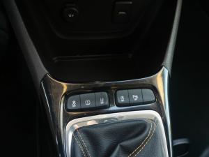 Серый Опель Crossland X 2018 в Рига, объемом двигателя 1.60 л и пробегом 199 тыс. км за 9300 €, фото 14 на AUTOMOTO.COM.LV