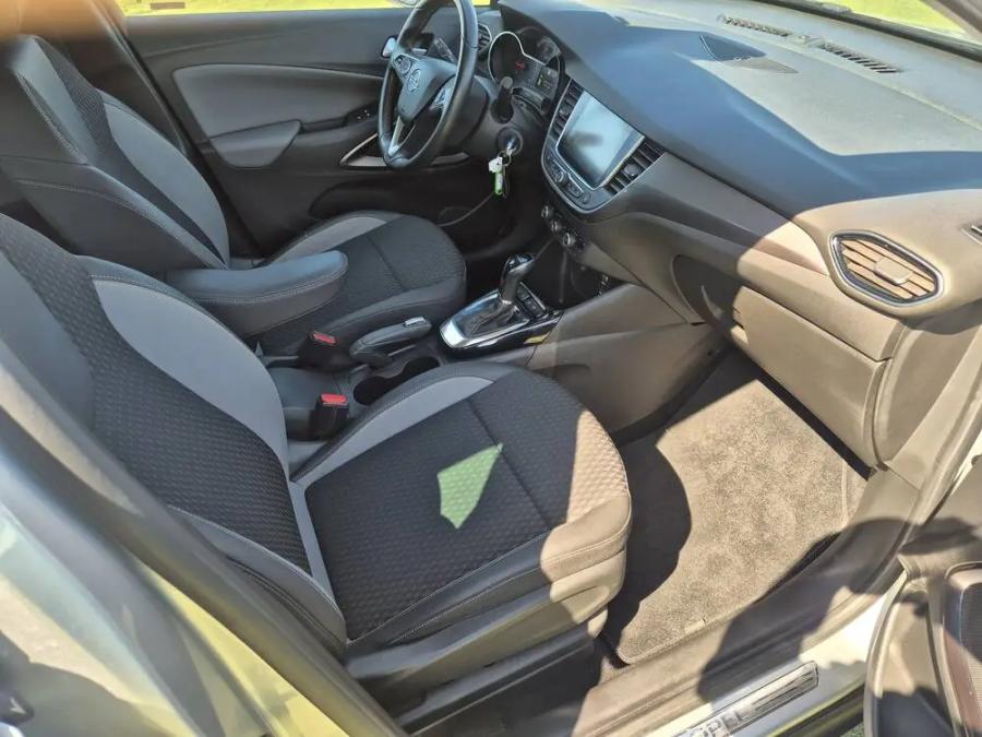 Pelēks Opel Crossland X 2018 Liepāja, ar dzinēja tilpumu 1.20 L un nobraukumu 120 tūkst. km par 9800 €, foto 23 vietnē AUTOMOTO.COM.LV