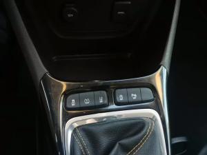 Серый Опель Crossland X 2018 в Кулдига, объемом двигателя 1.60 л и пробегом 199 тыс. км за 9300 €, фото 14 на AUTOMOTO.COM.LV