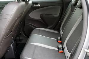 Grey Opel Crossland X 2018 in Riga, with an engine capacity of 1.20 L and mileage of 162 thousand km for 6700 €, photo 18 on AUTOMOTO.COM.LV