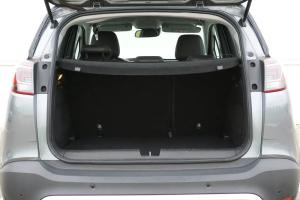 Grey Opel Crossland X 2018 in Riga, with an engine capacity of 1.20 L and mileage of 162 thousand km for 6700 €, photo 28 on AUTOMOTO.COM.LV