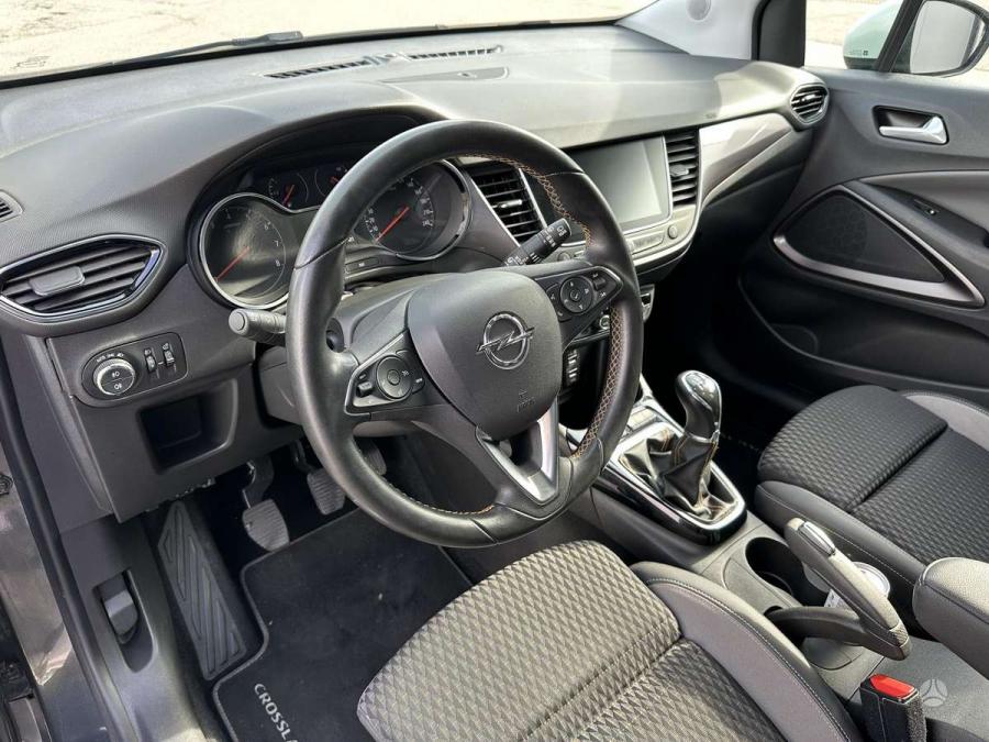 Pelēks Opel Crossland X 2018 Marijampole, ar dzinēja tilpumu 1.20 L un nobraukumu 234 tūkst. km par 7350 €, foto 11 vietnē AUTOMOTO.COM.LV