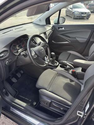 Pelēks Opel Crossland X 2018 Marijampole, ar dzinēja tilpumu 1.20 L un nobraukumu 234 tūkst. km par 7350 €, foto 13 vietnē AUTOMOTO.COM.LV