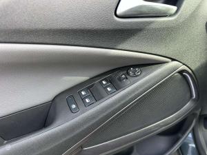 Pelēks Opel Crossland X 2018 Marijampole, ar dzinēja tilpumu 1.20 L un nobraukumu 234 tūkst. km par 7350 €, foto 16 vietnē AUTOMOTO.COM.LV