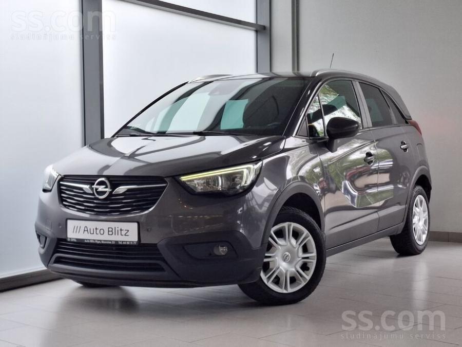 Grey Opel Crossland X 2019 in Riga, with an engine capacity of 1.20 L and mileage of 148 thousand km for 10900 €, photo 1 on AUTOMOTO.COM.LV