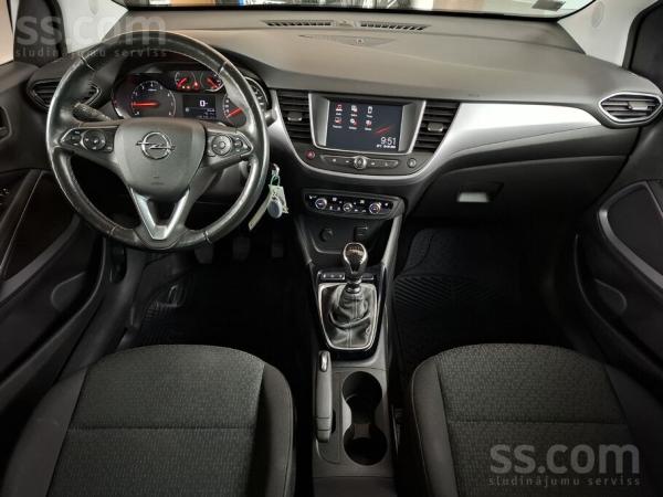 Grey Opel Crossland X 2019 in Riga, with an engine capacity of 1.20 L and mileage of 148 thousand km for 10900 €, photo 7 on AUTOMOTO.COM.LV