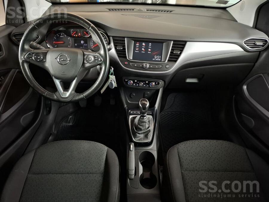 Grey Opel Crossland X 2019 in Riga, with an engine capacity of 1.20 L and mileage of 148 thousand km for 10900 €, photo 7 on AUTOMOTO.COM.LV