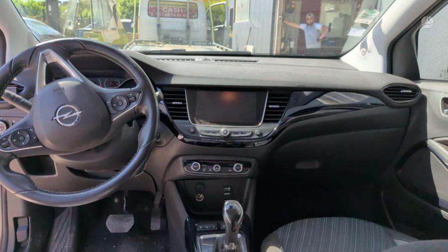 Серый Опель Crossland X 2019 в Таураге, объемом двигателя 1.50 л и пробегом 106 тыс. км за 7450 €, фото 10 на AUTOMOTO.COM.LV