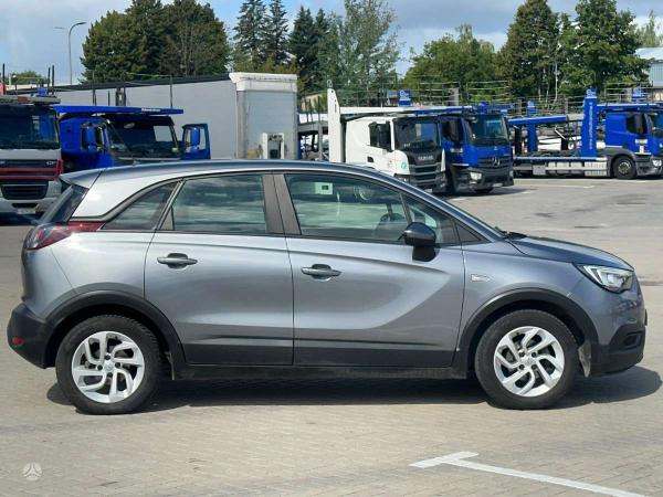 Grey Opel Crossland X 2019 in Taurage, with an engine capacity of 1.20 L and mileage of 119 thousand km for 6200 €, photo 4 on AUTOMOTO.COM.LV
