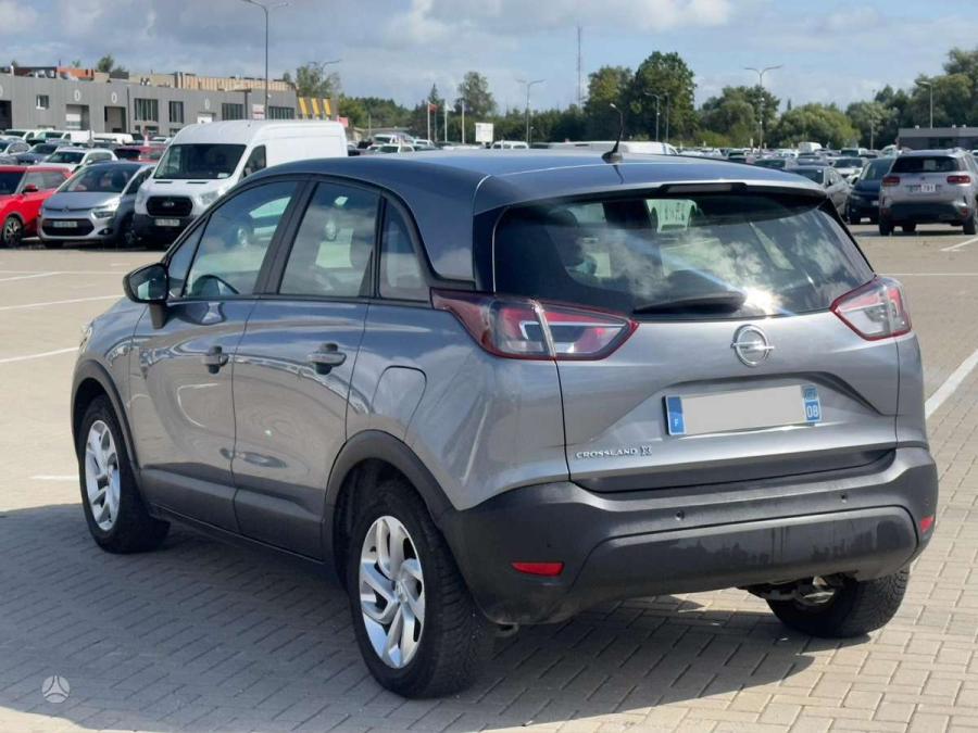 Grey Opel Crossland X 2019 in Taurage, with an engine capacity of 1.20 L and mileage of 119 thousand km for 6200 €, photo 6 on AUTOMOTO.COM.LV