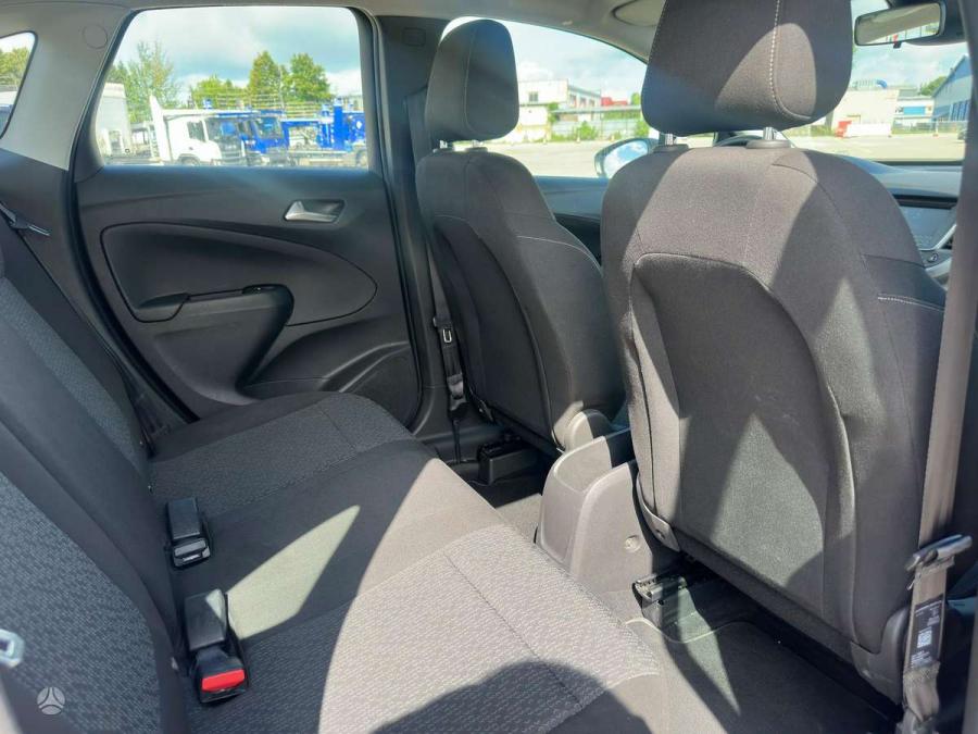 Grey Opel Crossland X 2019 in Taurage, with an engine capacity of 1.20 L and mileage of 119 thousand km for 6200 €, photo 16 on AUTOMOTO.COM.LV
