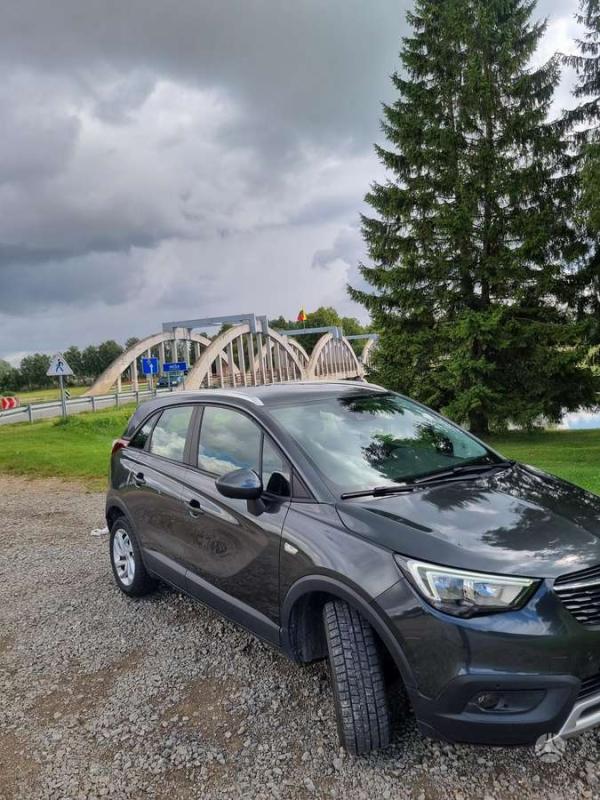 Опель Crossland X 2019 в Пасвалис на AUTOMOTO.COM.LV Серый Опель Crossland X 2019 в Пасвалис, объемом двигателя 1.20 л и пробегом 63 тыс. км за 7700 €, фото 5 на AUTOMOTO.COM.LV