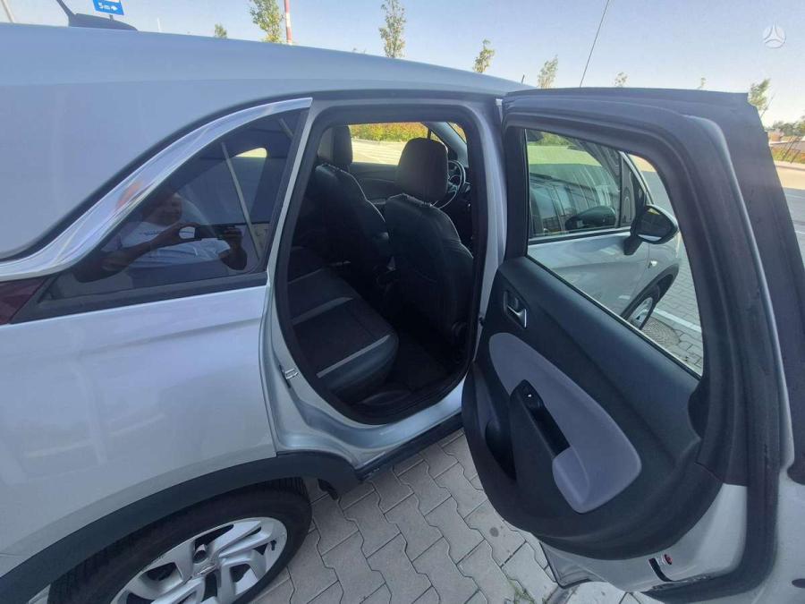 Серый Опель Crossland X 2019 в Вильнюс, объемом двигателя 1.50 л и пробегом 160 тыс. км за 8500 €, фото 9 на AUTOMOTO.COM.LV