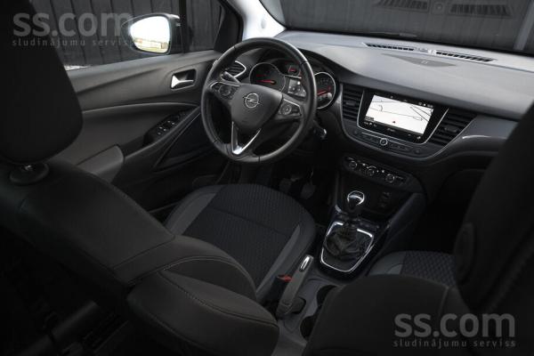 Pelēks Opel Crossland X 2019 Jelgava, ar dzinēja tilpumu 1.20 L un nobraukumu 95 tūkst. km par 9900 €, foto 8 vietnē AUTOMOTO.COM.LV