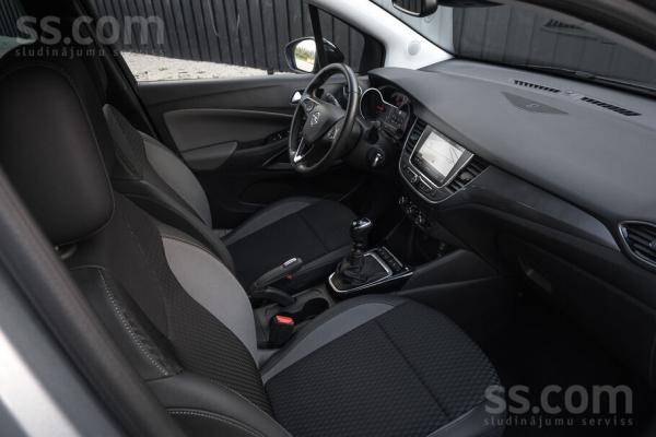 Pelēks Opel Crossland X 2019 Jelgava, ar dzinēja tilpumu 1.20 L un nobraukumu 95 tūkst. km par 9900 €, foto 10 vietnē AUTOMOTO.COM.LV
