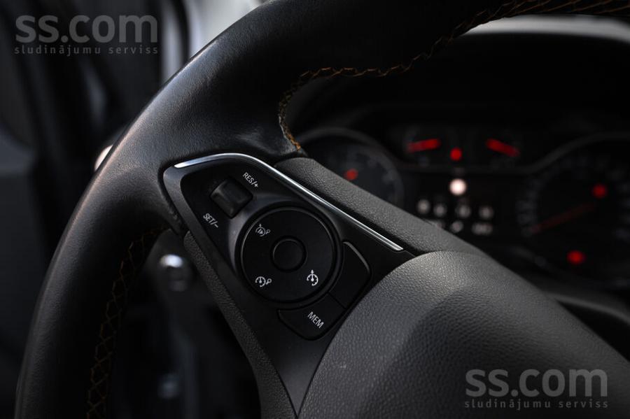 Серый Опель Crossland X 2019 в Елгава, объемом двигателя 1.20 л и пробегом 95 тыс. км за 9900 €, фото 14 на AUTOMOTO.COM.LV