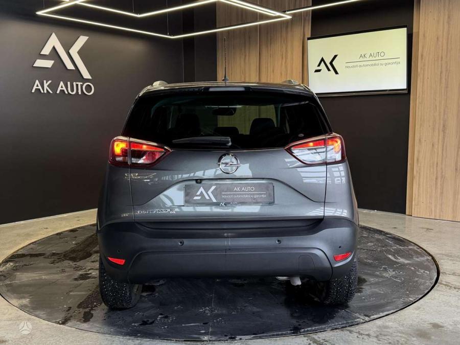 Grey Opel Crossland X 2020 in Kaunas, with an engine capacity of 1.20 L and mileage of 123 thousand km for 10990 €, photo 10 on AUTOMOTO.COM.LV