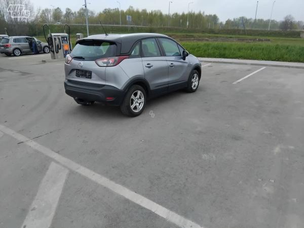 Серый Опель Crossland X 2020 в Паланга, объемом двигателя 1.20 л и пробегом 69 тыс. км за 8700 €, фото 2 на AUTOMOTO.COM.LV