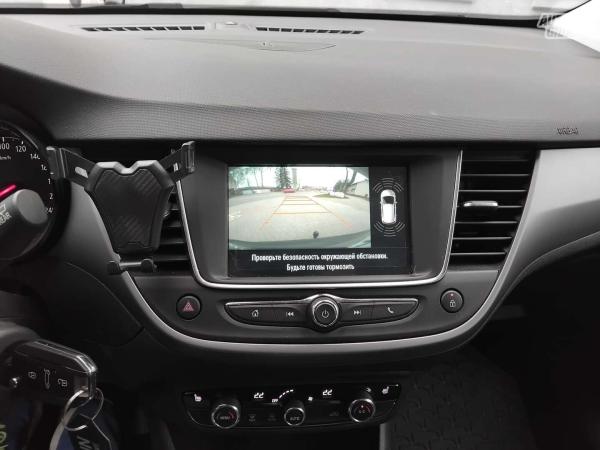 Серый Опель Crossland X 2020 в Паланга, объемом двигателя 1.20 л и пробегом 69 тыс. км за 8700 €, фото 10 на AUTOMOTO.COM.LV