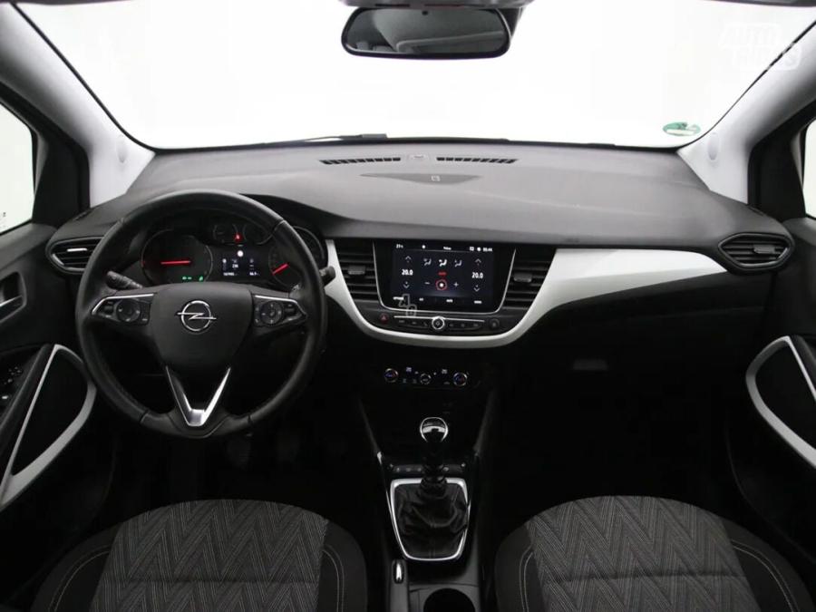 Grey Opel Crossland X 2020 in Vilnius, with an engine capacity of 1.20 L and mileage of 108 thousand km for 11499 €, photo 3 on AUTOMOTO.COM.LV