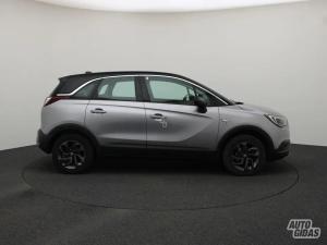 Grey Opel Crossland X 2020 in Vilnius, with an engine capacity of 1.20 L and mileage of 108 thousand km for 11499 €, photo 10 on AUTOMOTO.COM.LV