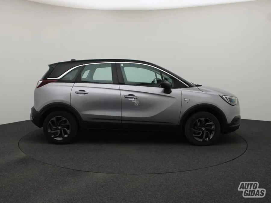 Grey Opel Crossland X 2020 in Vilnius, with an engine capacity of 1.20 L and mileage of 108 thousand km for 11499 €, photo 10 on AUTOMOTO.COM.LV