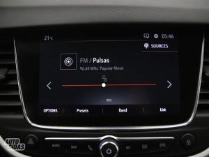 Grey Opel Crossland X 2020 in Vilnius, with an engine capacity of 1.20 L and mileage of 108 thousand km for 11499 €, photo 23 on AUTOMOTO.COM.LV