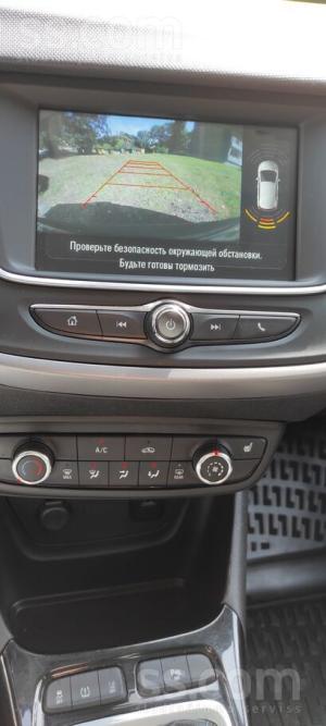 Grey Opel Crossland X 2020 in Riga, with an engine capacity of 1.20 L and mileage of 78 thousand km for 8900 €, photo 10 on AUTOMOTO.COM.LV