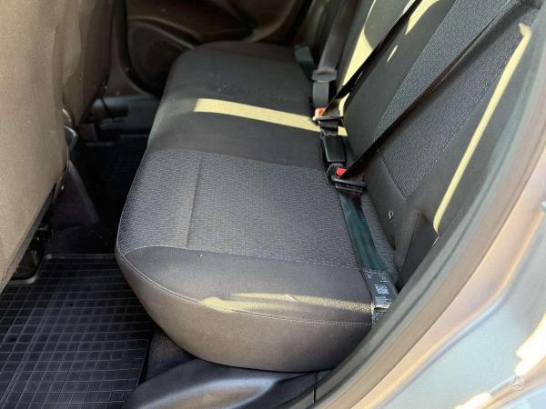 Grey Opel Crossland X 2020 in Riga, with an engine capacity of 1.20 L and mileage of 33 thousand km for 10700 €, photo 10 on AUTOMOTO.COM.LV