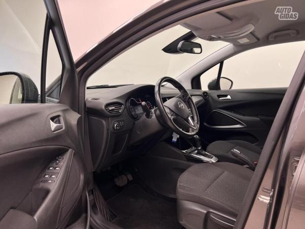 Grey Opel Crossland X 2021 in Vilnius, with an engine capacity of 1.20 L and mileage of 82 thousand km for 11790 €, photo 9 on AUTOMOTO.COM.LV